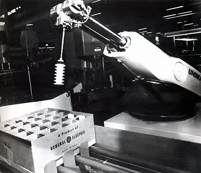 1961 El Robot Unimate Se Convierte En El Primer Robot Industrial En